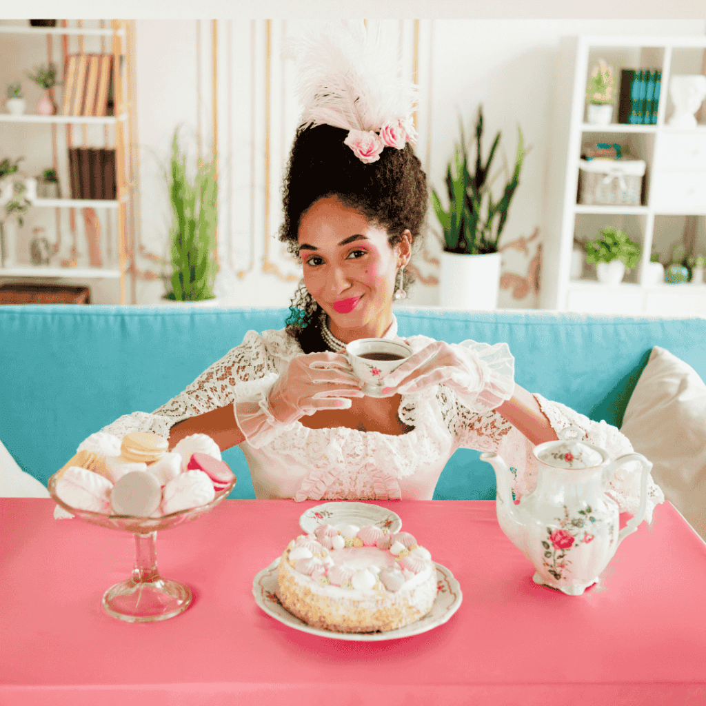 Hot Topic - HOT 102.7FM
